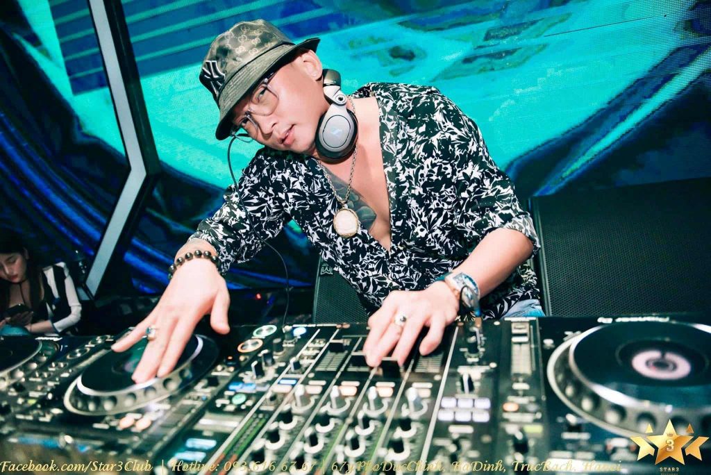 MC Meo Meo & DJ C-Draw - Cặp đôi DJ - MC tài năng thế hệ Gen Z - KÊNH ...