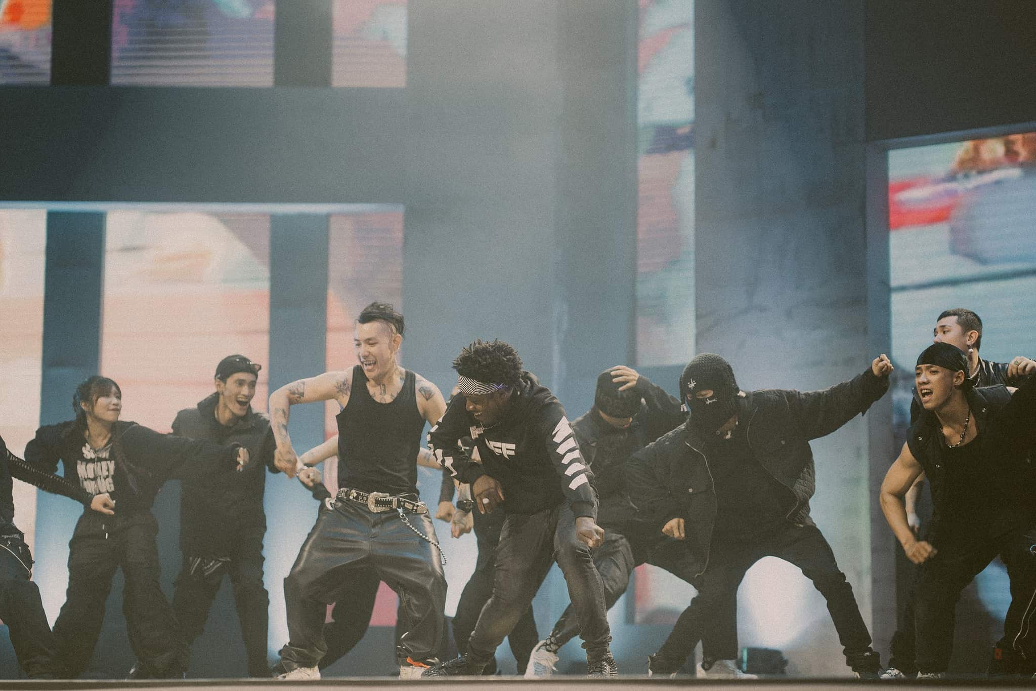 MC Hype yeeOdee – Người thổi hồn nghệ thuật vào từng vũ điệu sân khấu ...