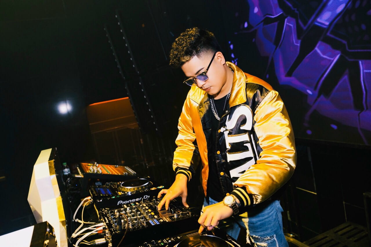 Chặng đường DJ Louis tạm gác mọi thứ để chinh phục con đường âm nhạc ...