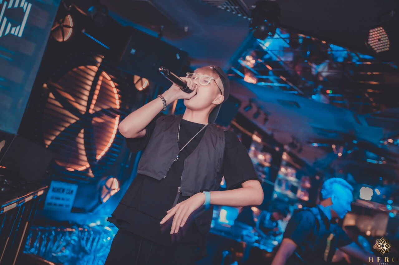 AMber-T – Anh chàng MC Hype gây sốt với vẻ ngoài điển trai và phong ...