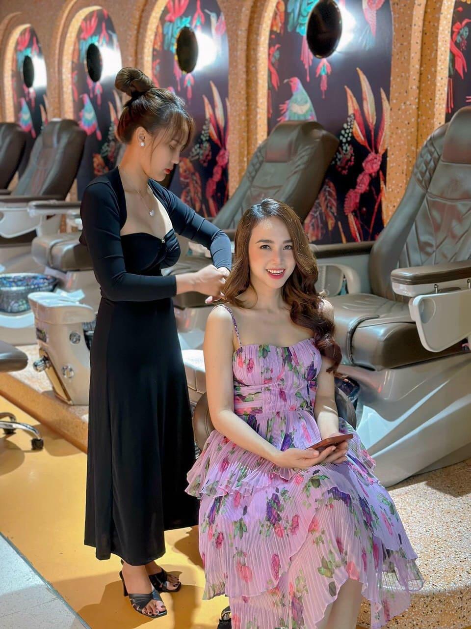 Đường Nguyễn makeup – Chặng đường đam mê trang điểm và khéo léo tôn ...
