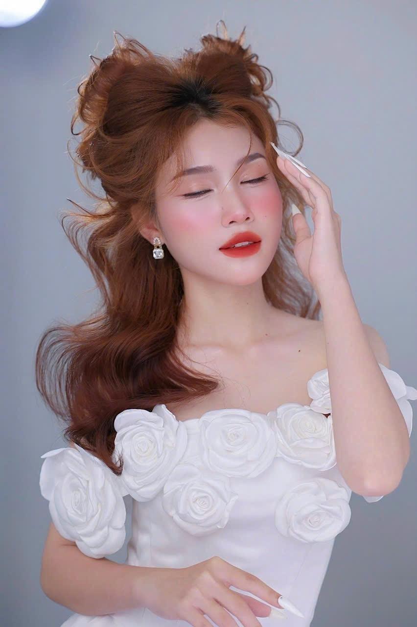 Hạnh Nguyễn Makeup Academy – Thiên đường của những layout makeup cô dâu ...