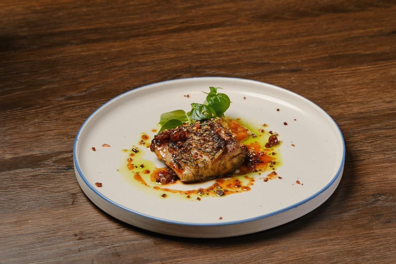 Nhà hàng Bờm Kitchen & Wine Bar vinh dự ghi danh trong hạng mục giải ...