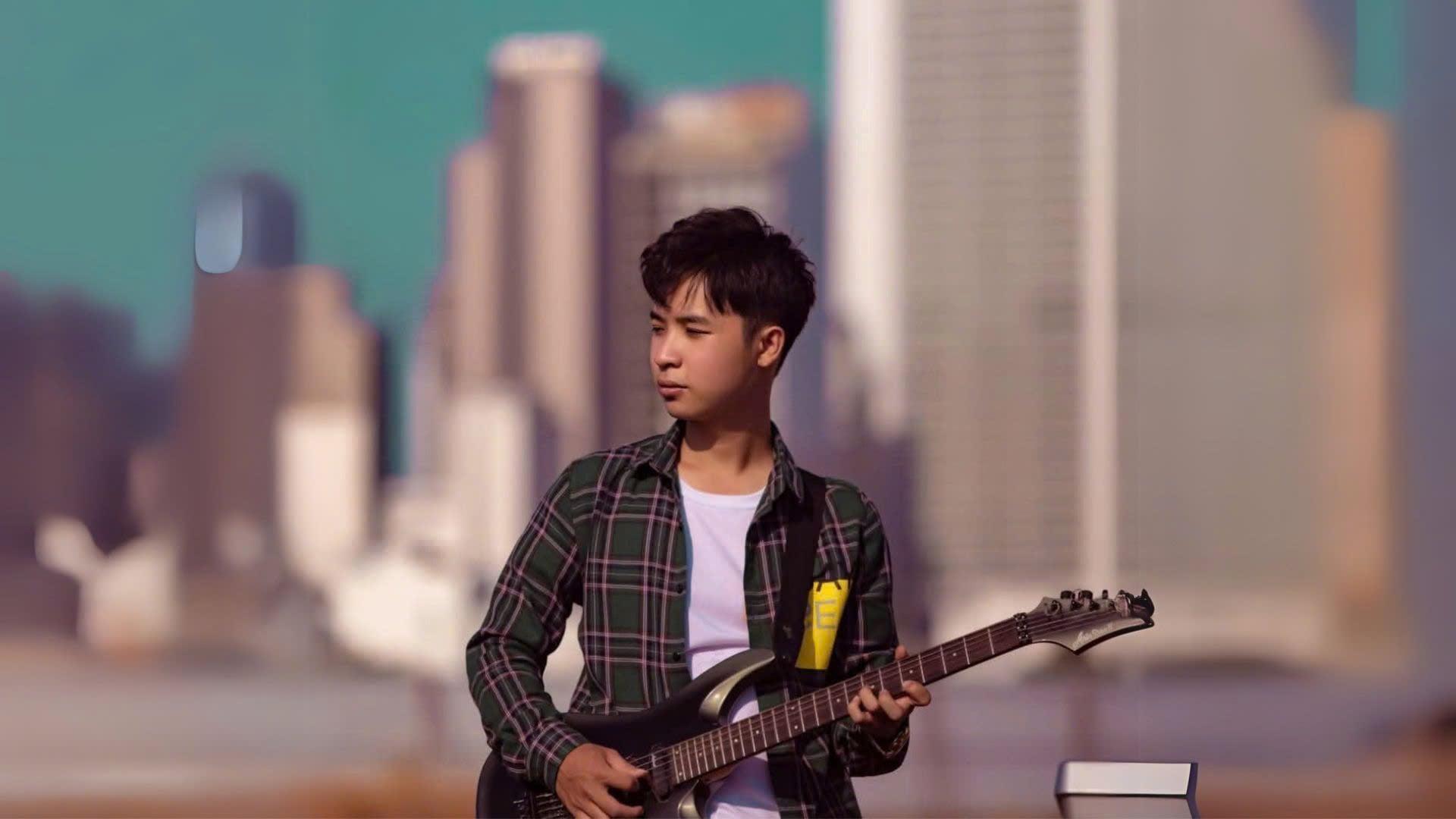 Guitarist Quốc Hoàng và những chiêm nghiệm giữa biển khơi của cảm xúc ...